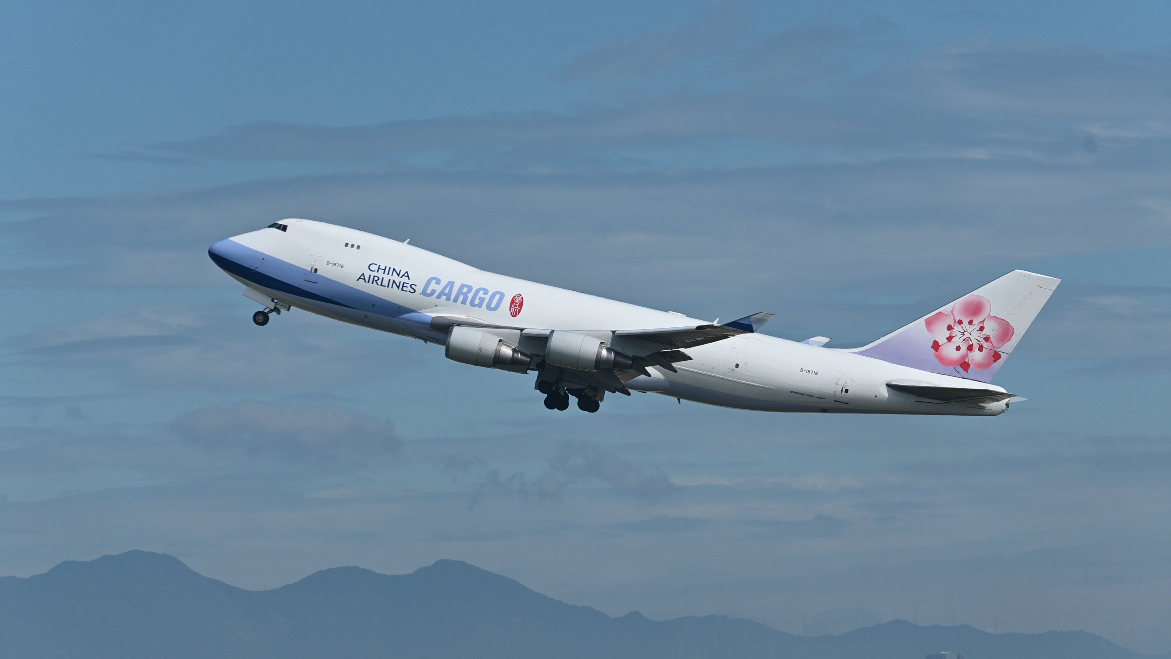 ZPPP Runway 22 的个人主页 - XZphotos.cn