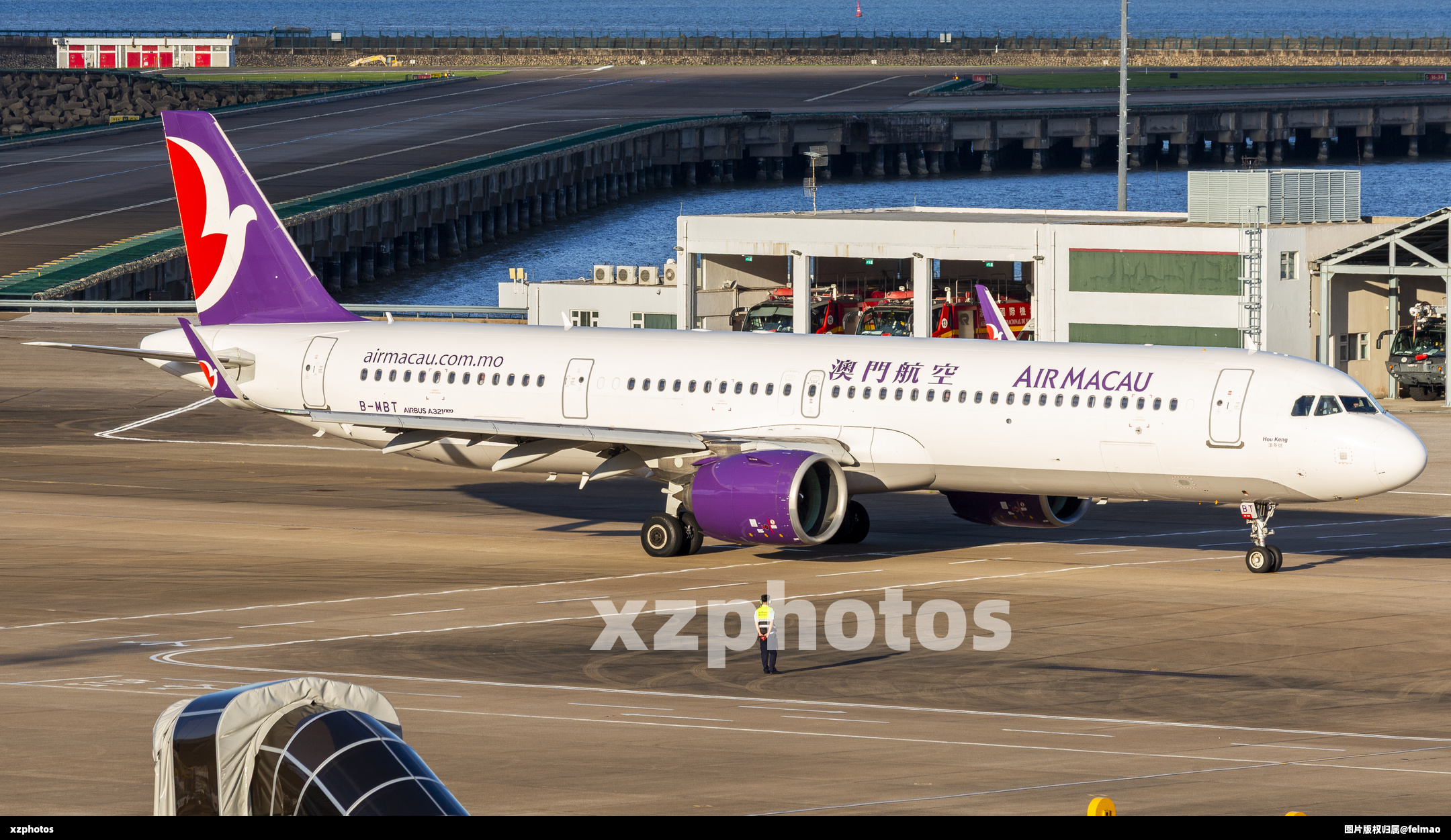 B-MBT - XZPhotos 图库